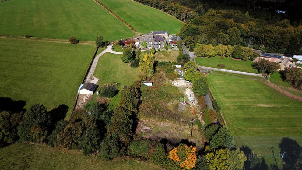 Dean Lane, Horsforth, Leeds, West Yorkshire, LS18 5HX | Auction ...