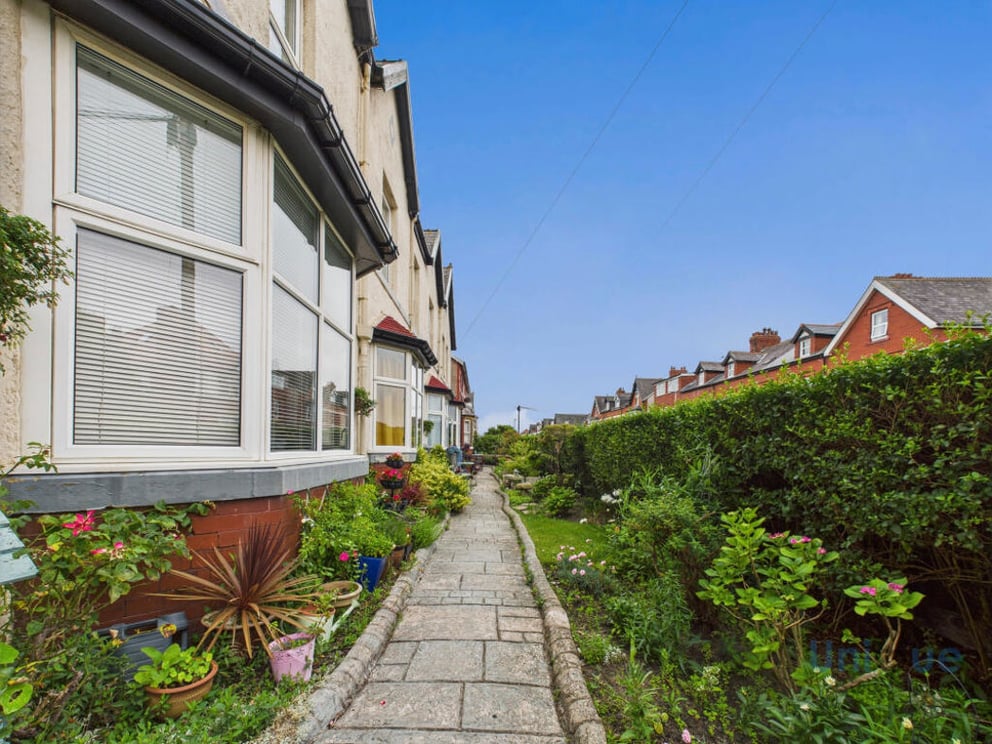 143-145 St. Andrews Road South, Lytham St. Annes, Lancashire, FY8 1YB ...